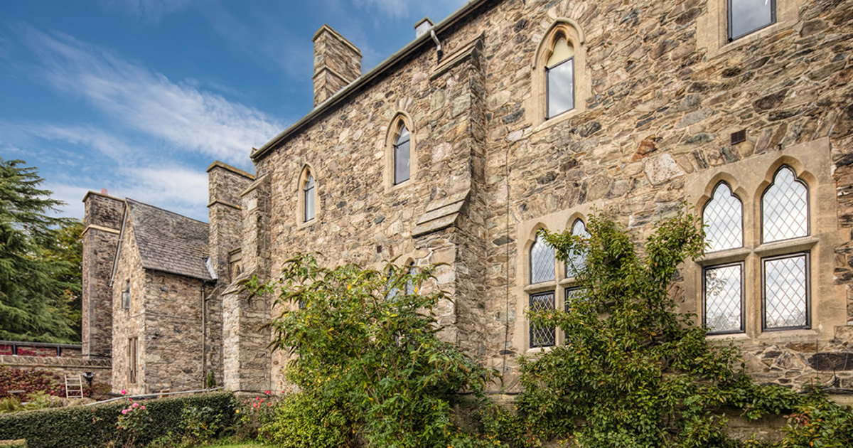 Clement EB20 steel - Metal Window Technical Specification